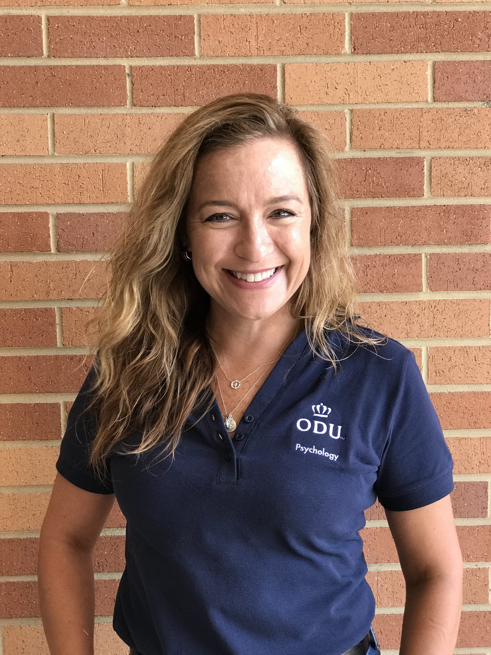 About | Jennifer Muth